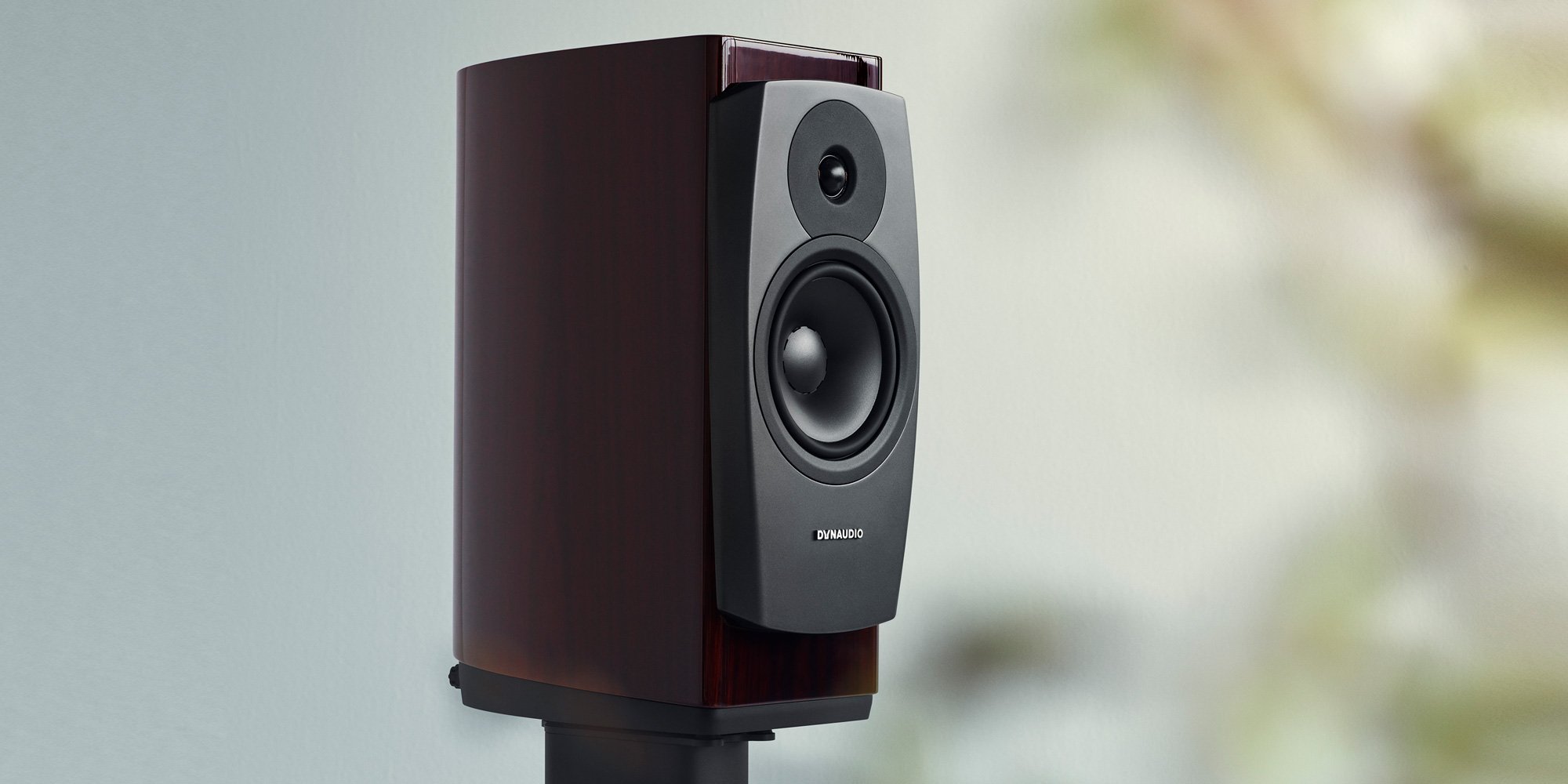 High-end loudspeakers for home systems, professionals and cars