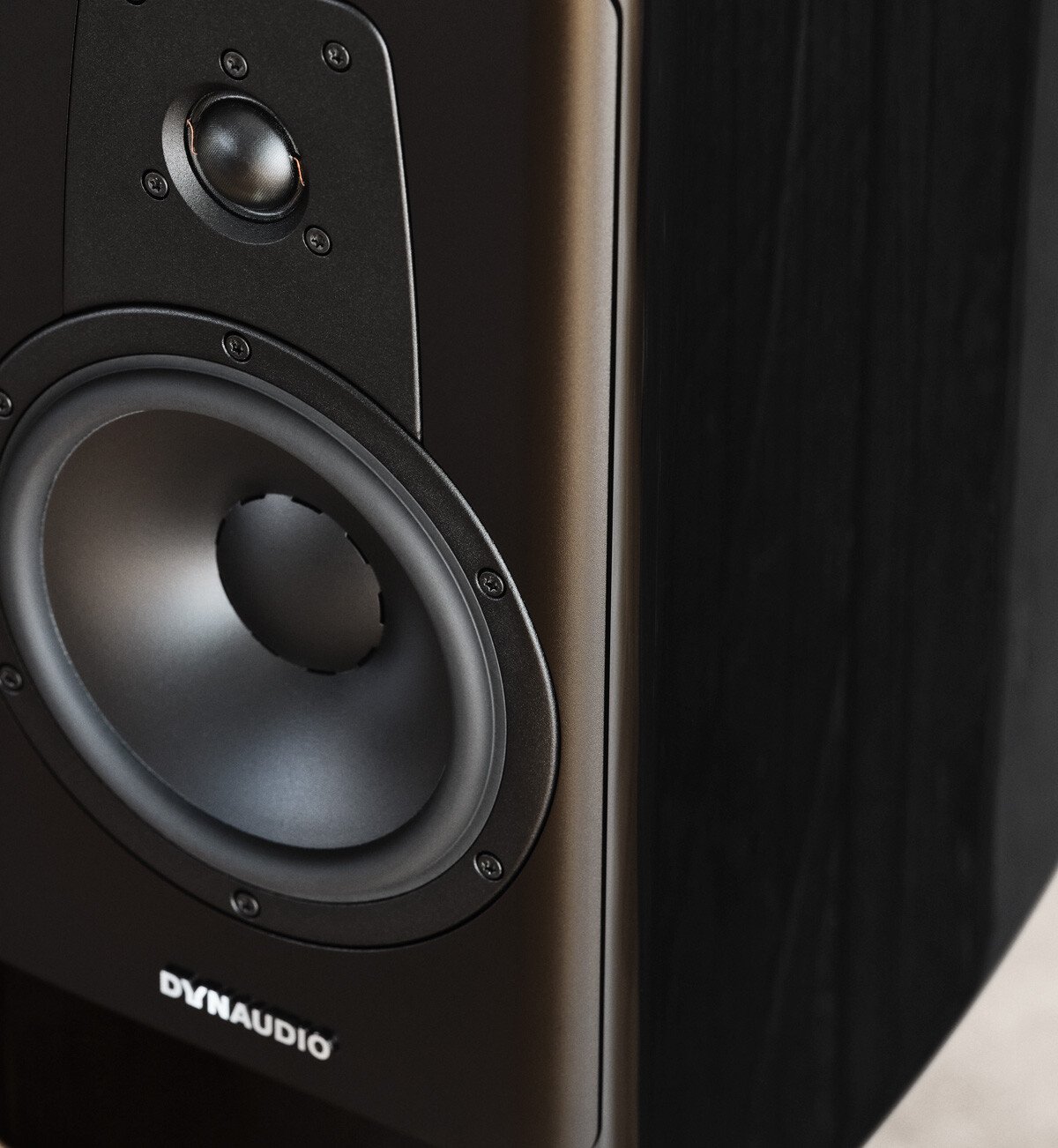 Dynaudio Contour 20 BE | Bookshelf | Dark star