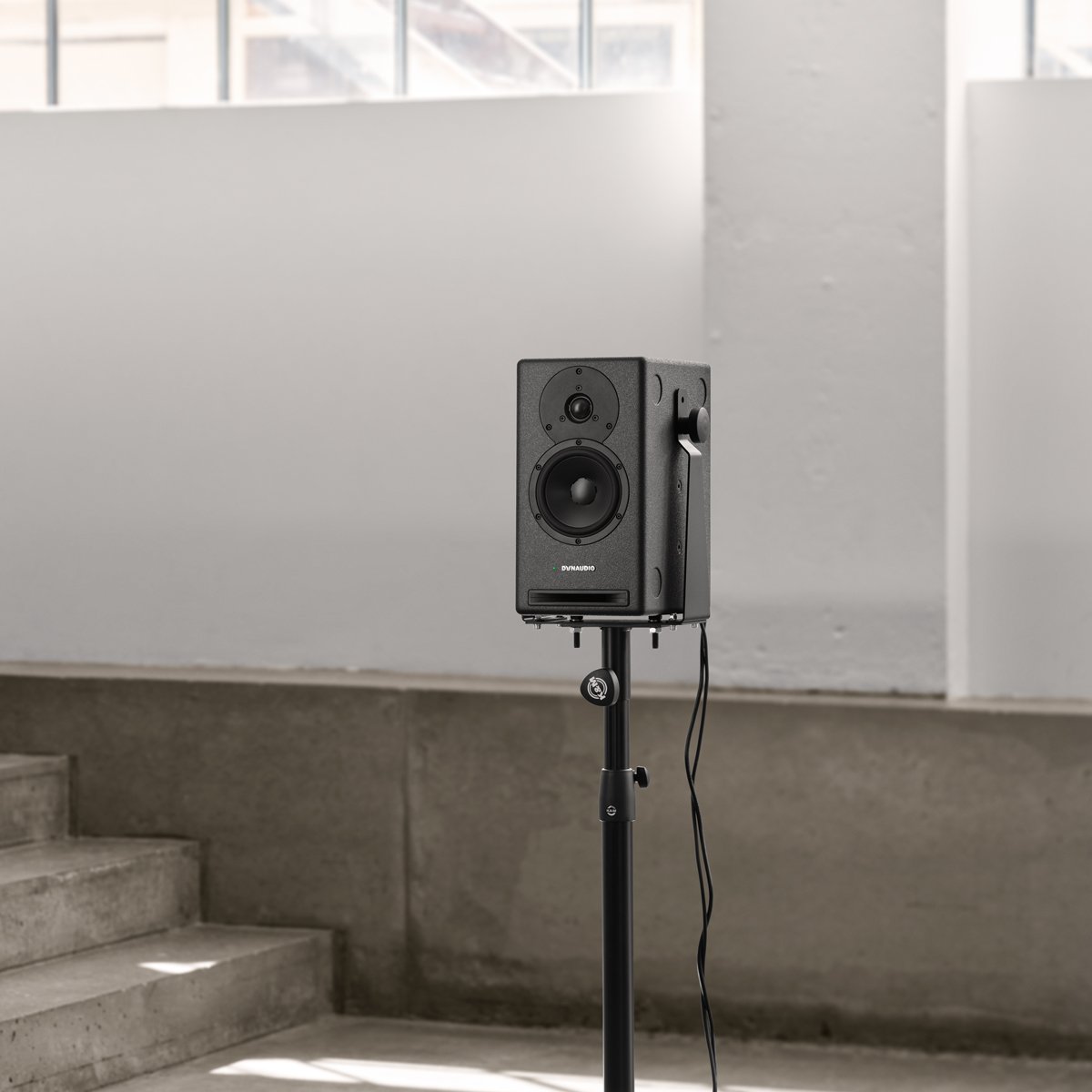 Core | Professional audio | Professional reference monitors