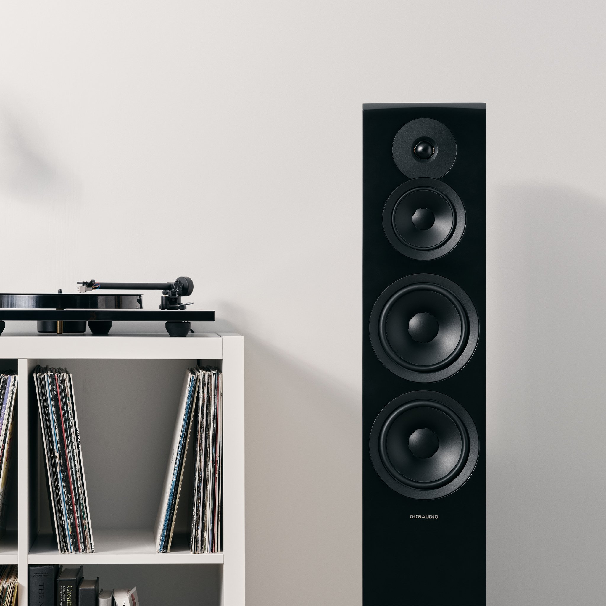 High-end loudspeakers for home systems, professionals and cars